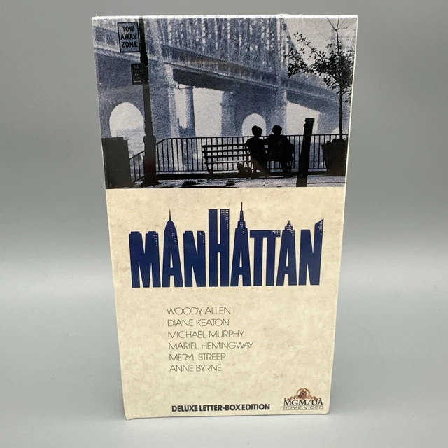 MANHATTAN (VHS, 1990, MGM, B&W) Woody Allen, Diane Keaton - Brand New ...