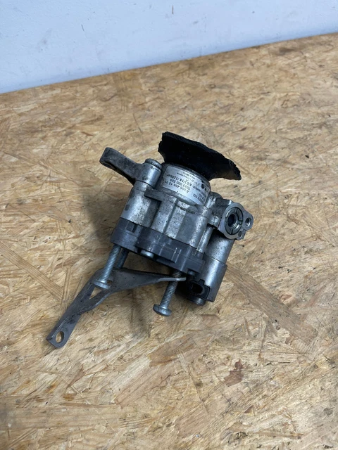 MERCEDES-BENZ W204 C-KLASSE Servopumpe Lenkhilfepumpe A0064661501 EUR ...