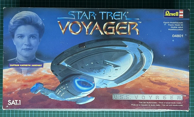STAR TREK USS Voyager NCC-74656 Kit modello scala 1/677 Revell #04801 ...