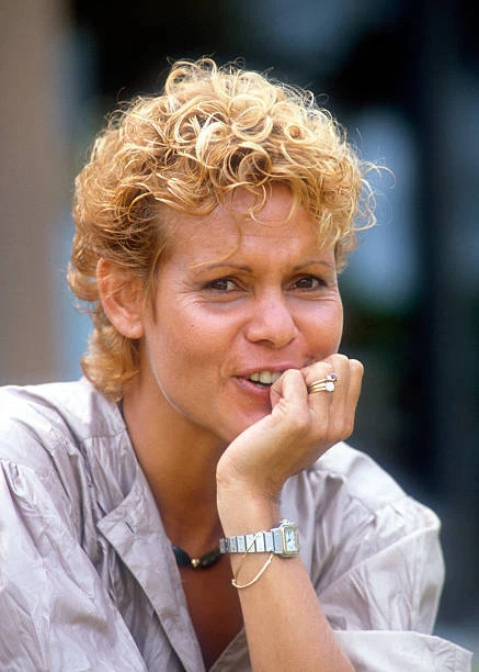 AUSTRALIAN TENNIS CHAMPION Evonne Goolagong Cawley, winner of seve ...