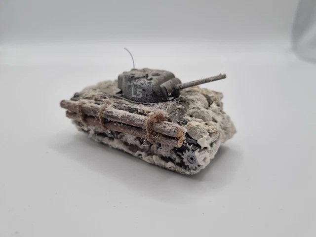 CORGI SHERMAN TANK 1/72 Scale Diecast Tank Highly Detailed Snow Tank £ ...