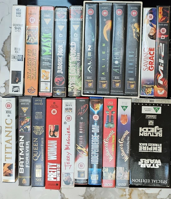 HUGE JOB LOT 46x Classic VHS Tapes, Disney, Star Wars, Alien, Titanic ...