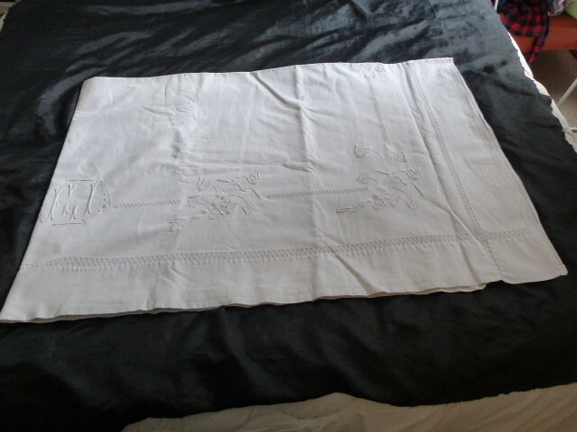 ANCIEN DRAP BRODE Avec Monogramme E.j. Dimension 200 X 280 EUR 20,00 ...