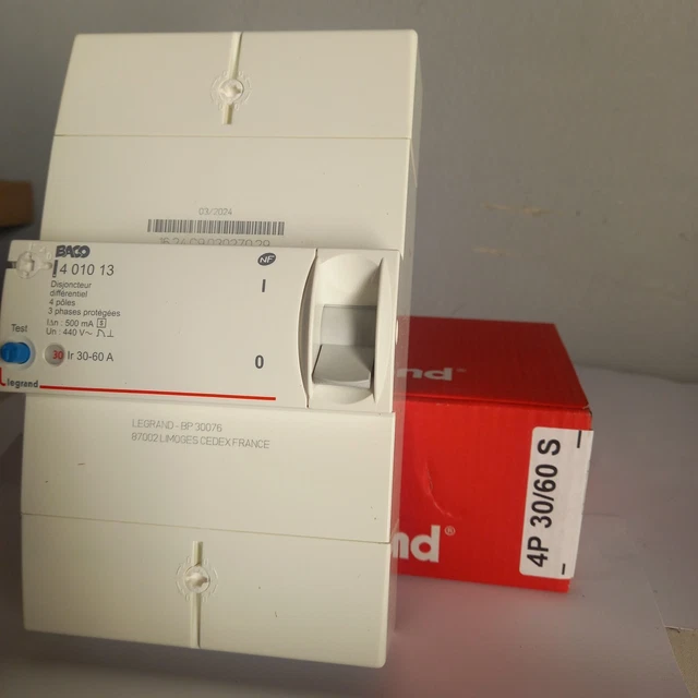 DISJONCTEUR DE BRANCHEMENT Triphasé Tétrapolaire 30-60A 500mA SÉLECTIF ...