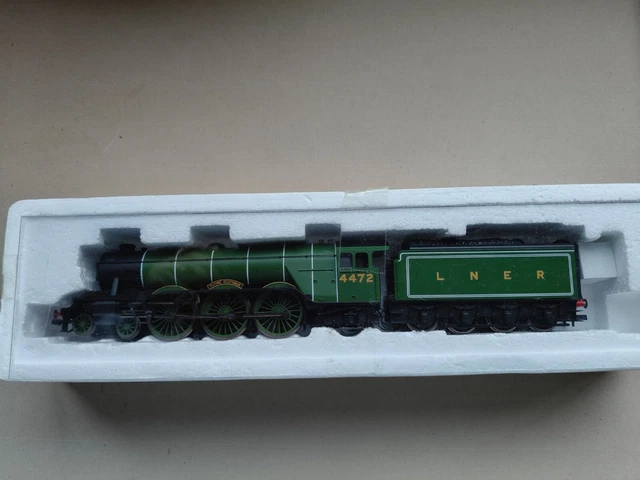 HORNBY LNER A1 Class 4472 Flying Scotsman Steam Locomotive - Green GC £24.99 - PicClick UK