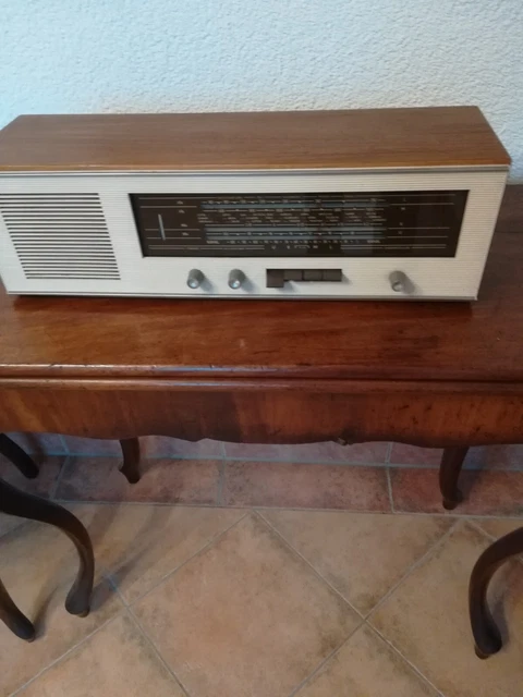 DDR RÖHRENRADIO RFT VEB-Stern-Radio Sonneberg Miranda 5800 EUR 80,00 ...