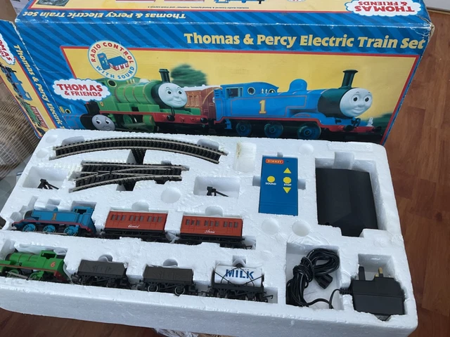 HORNBY THOMAS AND Percy electric train Set R9256 with sound Vintage VGC ...