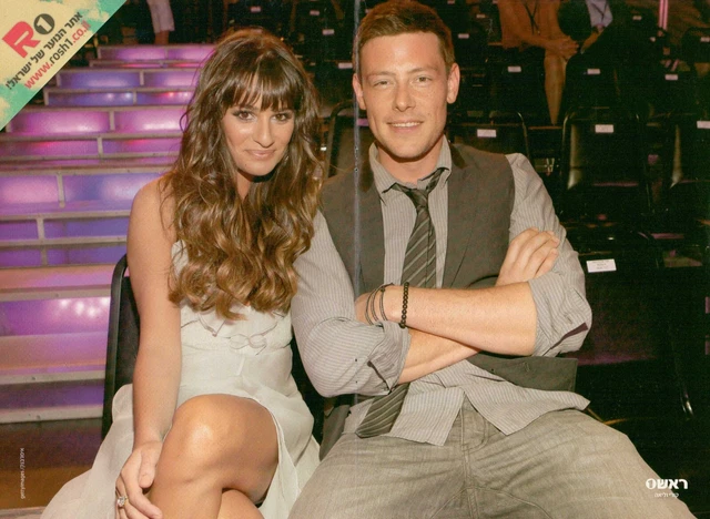 AFFICHE DU MAGAZINE israélien Cory Monteith Lea Michele Centerfolds ...