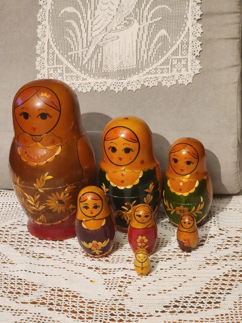 RARE VINTAGE SET Of 7 Hand Carved Hand Painted Russian Babushka Nesting ...