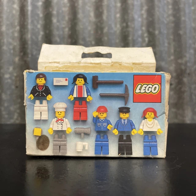 VINTAGE LEGO TOWN 6302 Mini-Figure Set (1982) - EMPTY BOX $72.90 ...