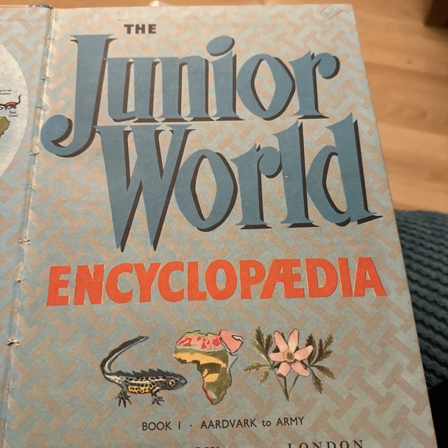 THE JUNIOR WORLD Encyclopaedia Book 1: Aardvark to Army (1960) (ID ...