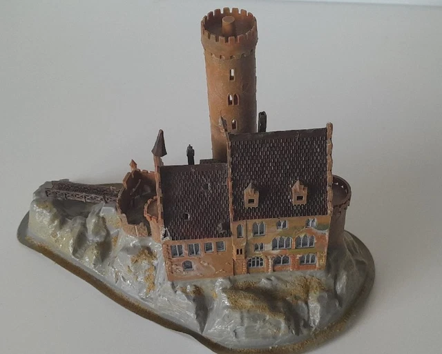 FALLER HO 130245 Schloss Lichtenstein Burg Modelleisenbahn Fertigmodell ...