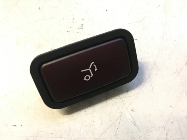 MERCEDES W211 E-KLASSE Elektrische Heckklappe Schalter A2118219551 EUR ...