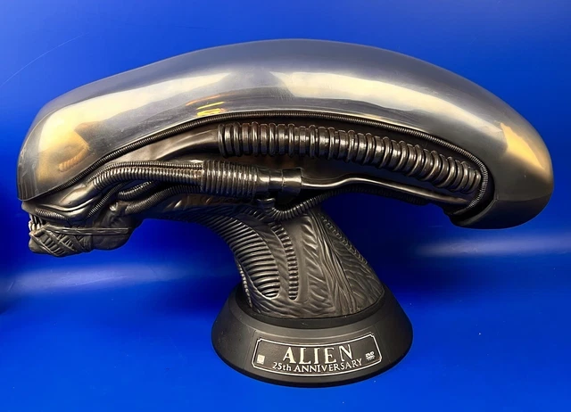 ALIEN QUADRILOGY HEAD 25th Anniversary Edition Xenomorph Head & Film ...