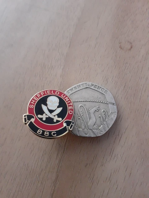 SHEFFIELD UNITED BBC HOOLIGAN BADGE £2.49 - PicClick UK