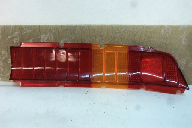 NOS TOYOTA トヨタ CORONA Mk2 RX12 RH TAILLIGHT REAR LAMP LIGHT LENS ...