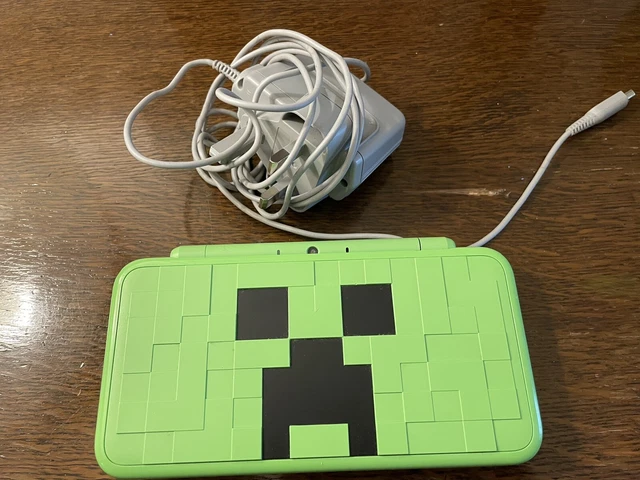 NINTENDO 2DS XL Limited Edition Minecraft Creeper Handheld Console With ...