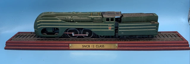 ATLAS SNCB EDITIONS Class Static Model Train Locomotive Wooden Plinth ...