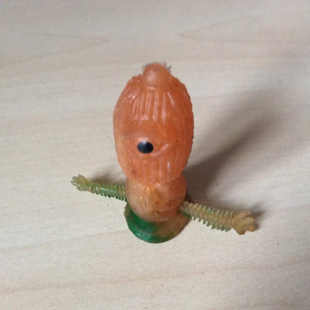 VINTAGE UGLY RUBBER Monster Jiggler Orange Figure Suction Desk Toy 1970 ...
