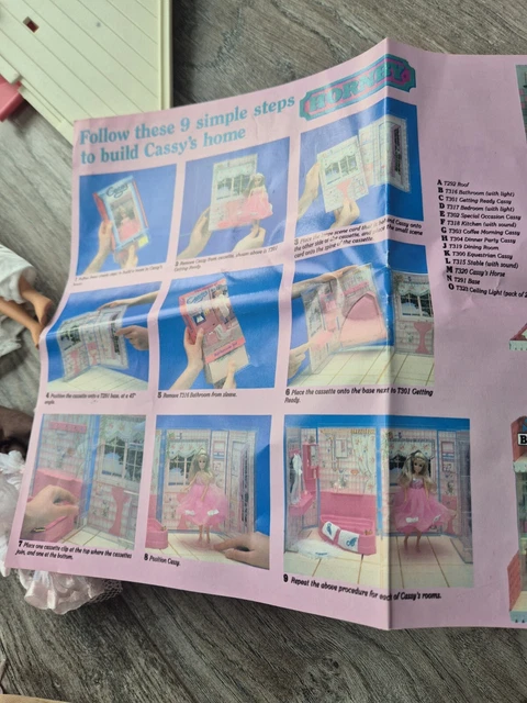 VINTAGE HORNBY CASSY Dolls House - 1991 £94.28 - PicClick UK