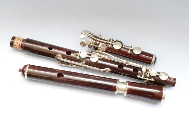 BEAUTIFUL ENGLISH FLUTE Hawkes & son Denman street London (Siccama ...
