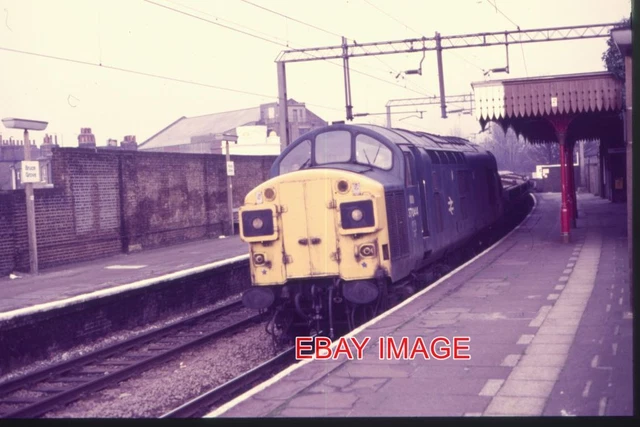 ORIGINAL 35MM SLIDE CLASS 37 LOCO NO 37044 AT BRUCE GROVE STATION 11/86 ...
