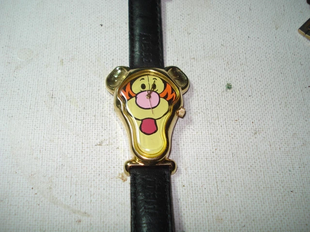 SUPER RARE VINTAGE Pooh Tigger Head Shaped Timex Gold Disney Watch New ...