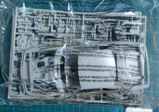 AMT 1/25 MAXWELL House Ford Thunderbird NASCAR USA Rare Unbuilt Model ...