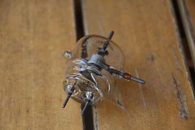 EIMAC JAN-CIM-15E MINIATURE UHF power triode EUR 40,00 - PicClick IT