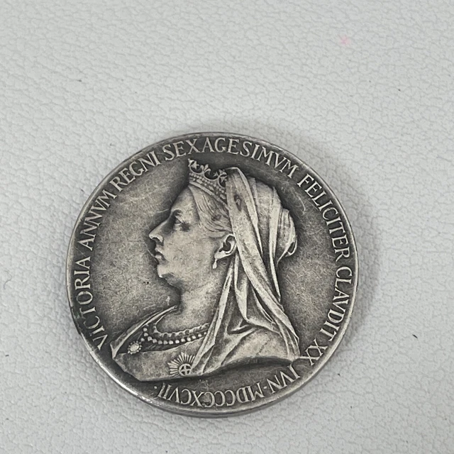 1837-1897 QUEEN VICTORIA .925 Silver Medal Coin Diamond Jubilee ...