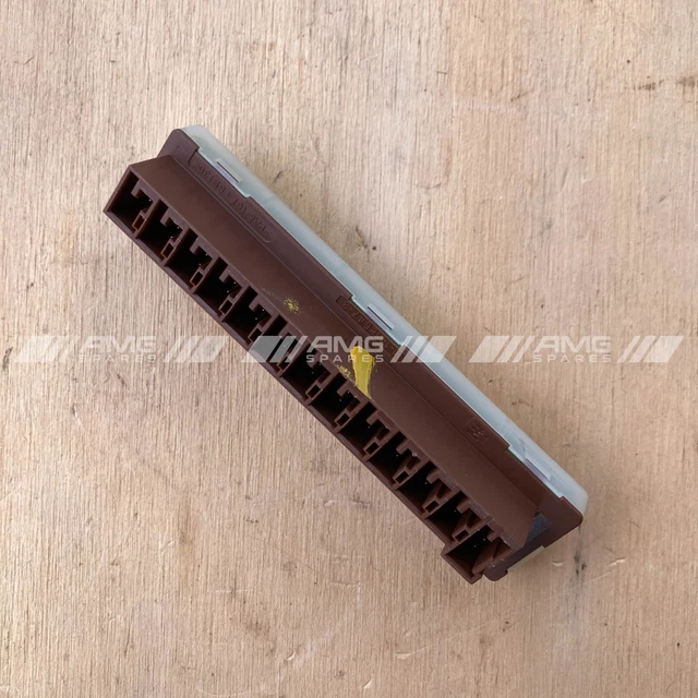 GENUINE MERCEDES OEM Power energy distributor CAN BUS A0009820212 £16. ...