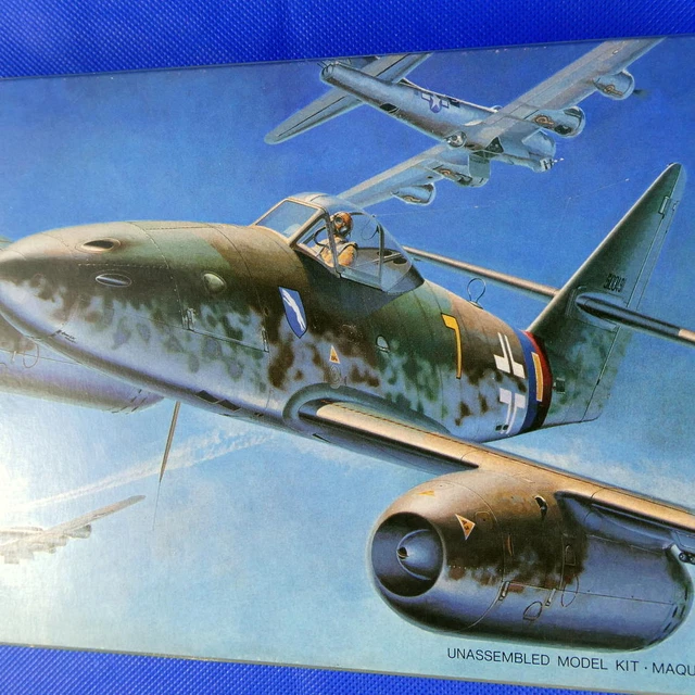 MESSERSCHMITT ME 262A World's First Jet Fighter Luftwaffe Hasegawa 1/72 ...
