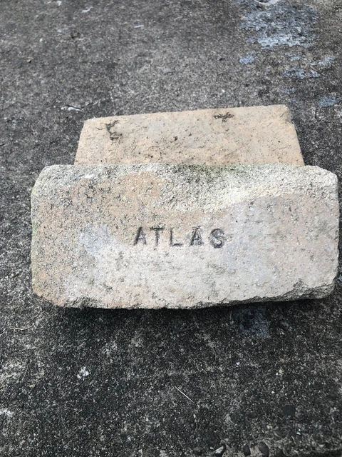 ANTIQUE BRICK LABELED Atlas Old Salvaged Fire Brick Of Ohio Variation £ ...