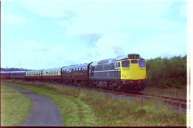 35MM RAILWAY COLOUR Negative Class 27 D5351 at Bo'ness £1.95 - PicClick UK