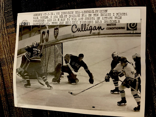 1971 TEAM USA Hockey Carl Wetzel World Championships Nhl Wha Goalie ...
