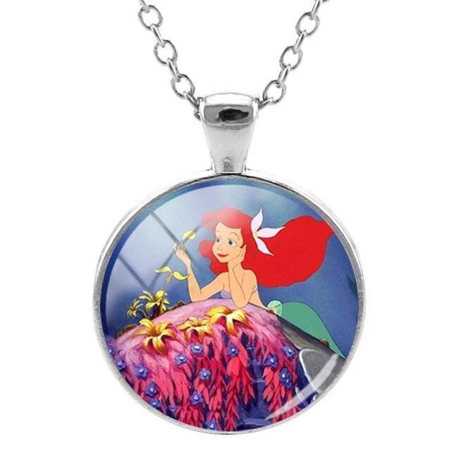 DISNEY'S THE LITTLE Mermaid/Disney Princess Ariel In Beautiful Dress ...