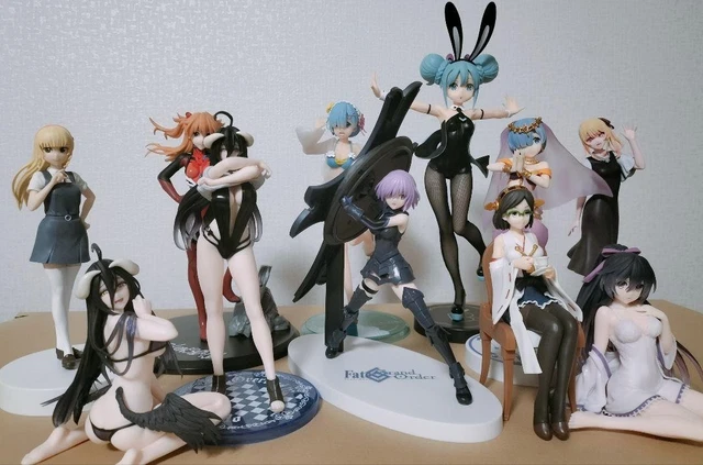 SET MISTO ANIME Re: ZERO OVERLORD Oshi no Ko ecc. Lotto di 11 set di ...