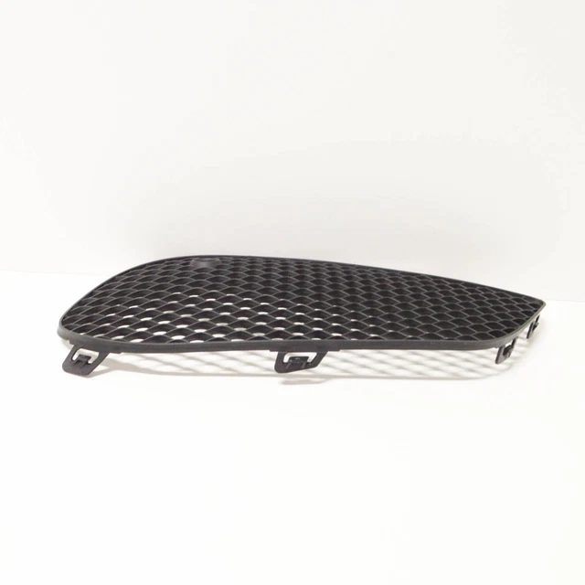 MERCEDES-BENZ C-CLASS W205 Front Bumper Right Grill A2058852623 2016 ...