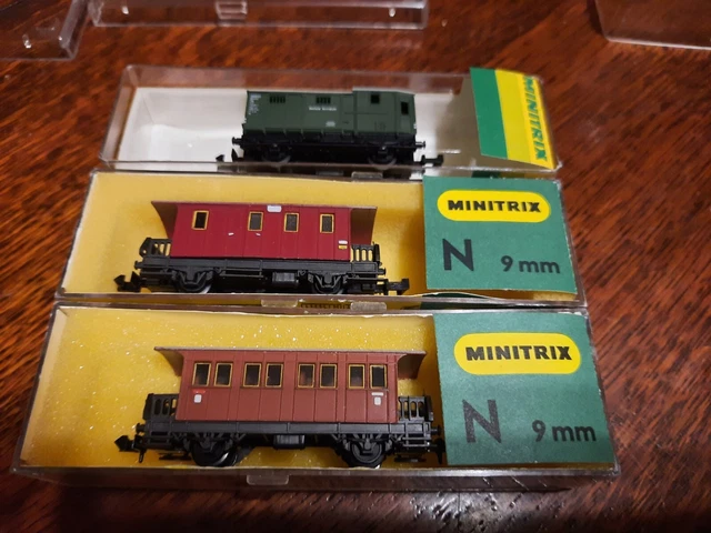 TRIX SPUR N Minitrix: 51 3254 00 Güterzug-Begleitwagen 3 Stück EUR 19,00 - PicClick DE