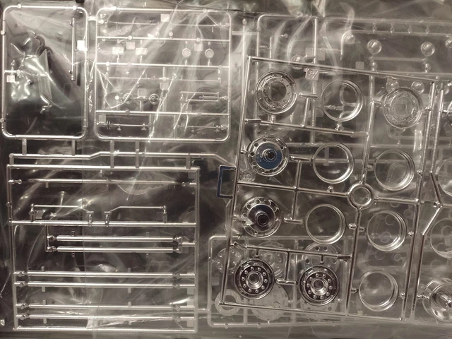 ITALERI 1/24 MAN Tgx Xlx Model Truck Kit With Kfs Rhd Dash & Ctm Rear ...