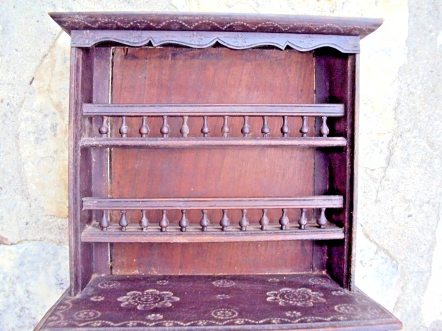 ANCIEN MEUBLE BRETON de poupée vaisselier en chêne EUR 60,00 - PicClick FR