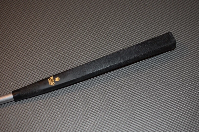 NOS ROYAL GRIP DEEP V Pistol Putter Grip / New Vintage Classic / RARE ...
