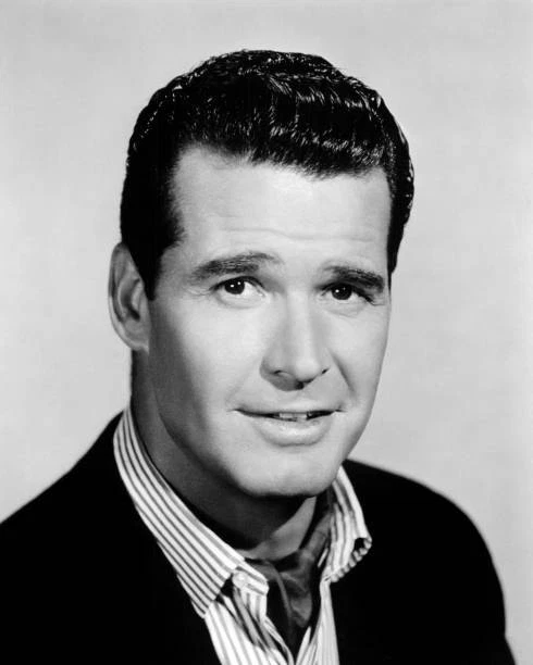 ACTOR JAMES GARNER as Casey Barnett in film The Art of Love 1965 Old ...