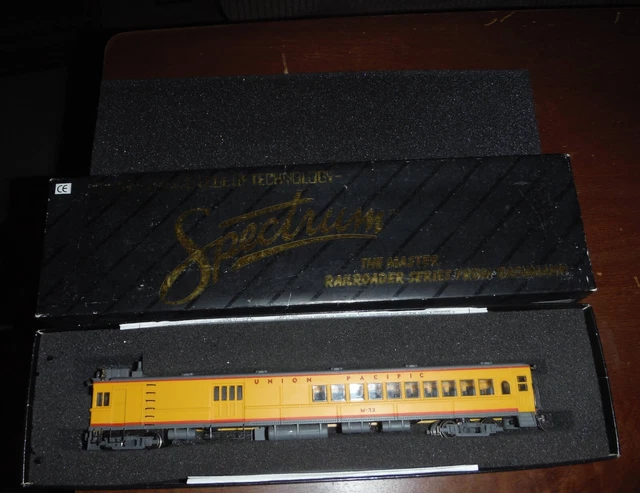 BACHMANN SPECTRUM 81405 HO EME Gas Electric Doodlebug Loco Union ...