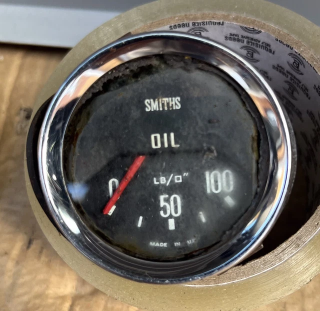CLASSIC CAR SMITHS Oil Gauge Jaguar MG Mini Austin Ford Morris Thin ...