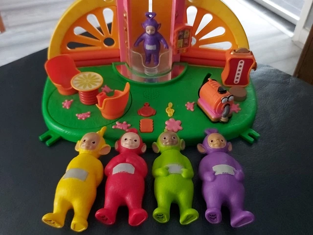TELETUBBIES MUSICAL SUPERDOME play set & Figures with fun sounds! £24. ...