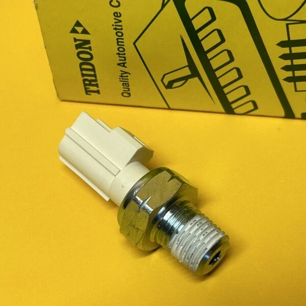 OIL PRESSURE SENSOR for Ford FG FALCON 4.0L + 5.4L inc Turbo 08-14 2 Yr ...