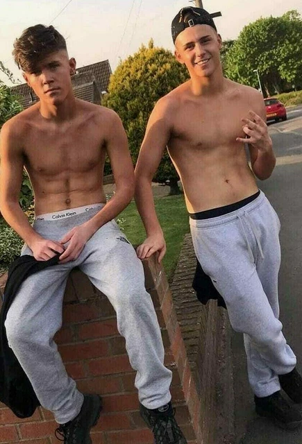 SHIRTLESS MALE BEEFCAKE Slim Swimmer Build Hunks in Sweats Men PHOTO ...