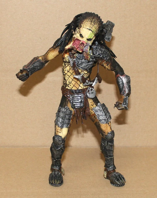 OPEN MOUTH WOLF Predator Action Figure AVPR Aliens vs Predator Requiem ...