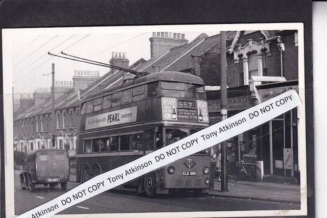 LONDON TRANSPORT - H1 Type Trolley Bus - No. 895 On Route 557 - Photo ...